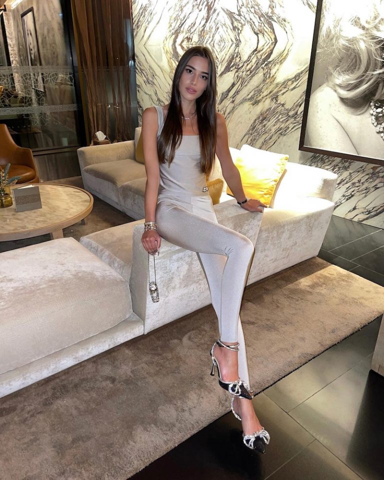 Beza Usia 26 Tahun, Model Ukraine Jadi Pilihan Hati Leonardo DiCaprio?