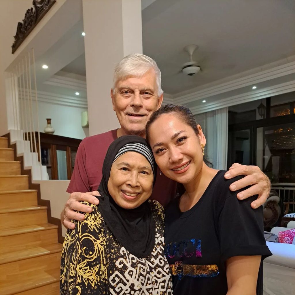 Keluarga Ashraf Sinclair Restu Perkahwinan BCL, Tiko Aryawardhana