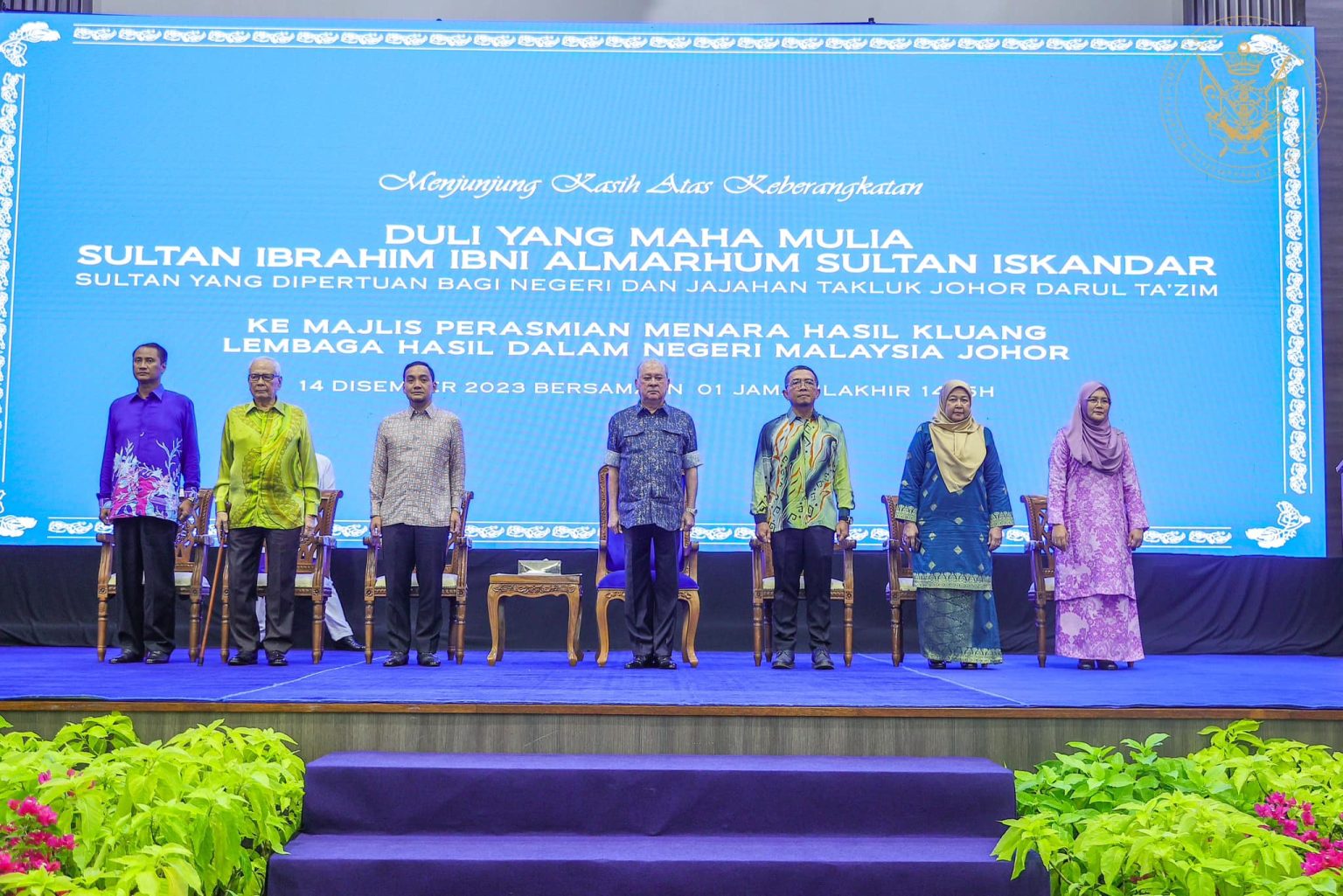 Sultan Johor Rasmikan Menara HASiL Kluang