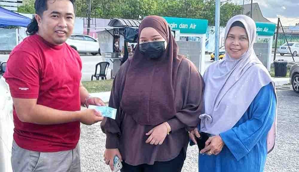 Selepas Empat Tahun, Wanita Tak Sangka Dapat Semula Duit RM50 Terakhir ...