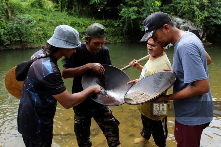 Kelantan Pertimbang Lesen Mendulang Emas Untuk Pelancong Luar